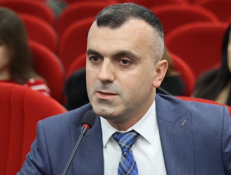 Фатон Сељами предложен за нов народен правобранител – Fokus.mk